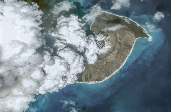 The island that blew up | New Zealand Geographic